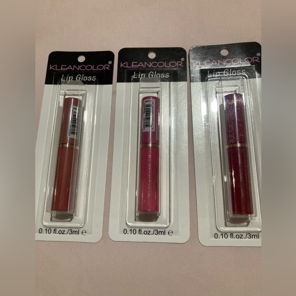 Kleancolor | Makeup | Kleancolor Lip Gloss Set Red Pink And Purple ...